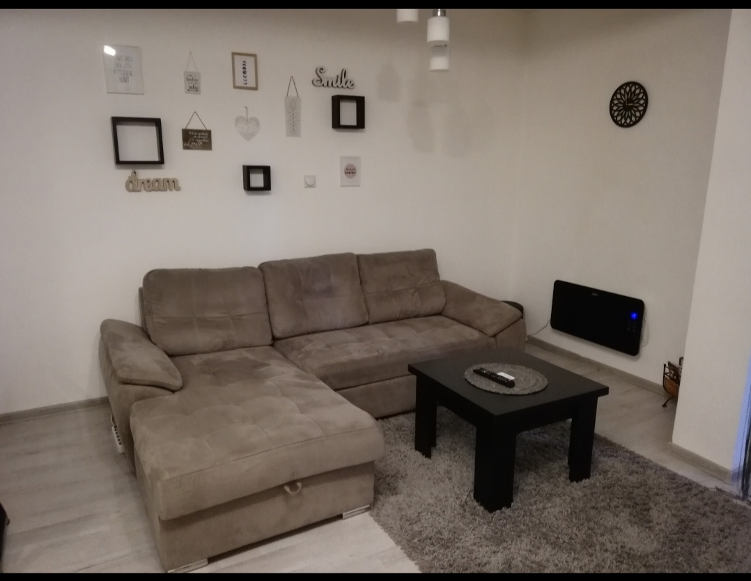 Na prodaju stan, 54 kvadrata, drugi sprat. - BDBOX