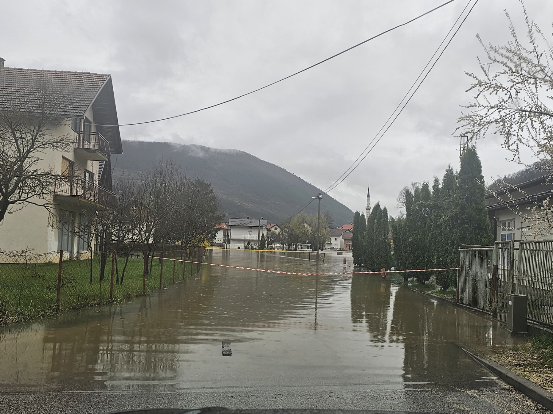 Opština Jezero: Nivo Jošavke i Plive miruje, poplavljeno više od 30 ...