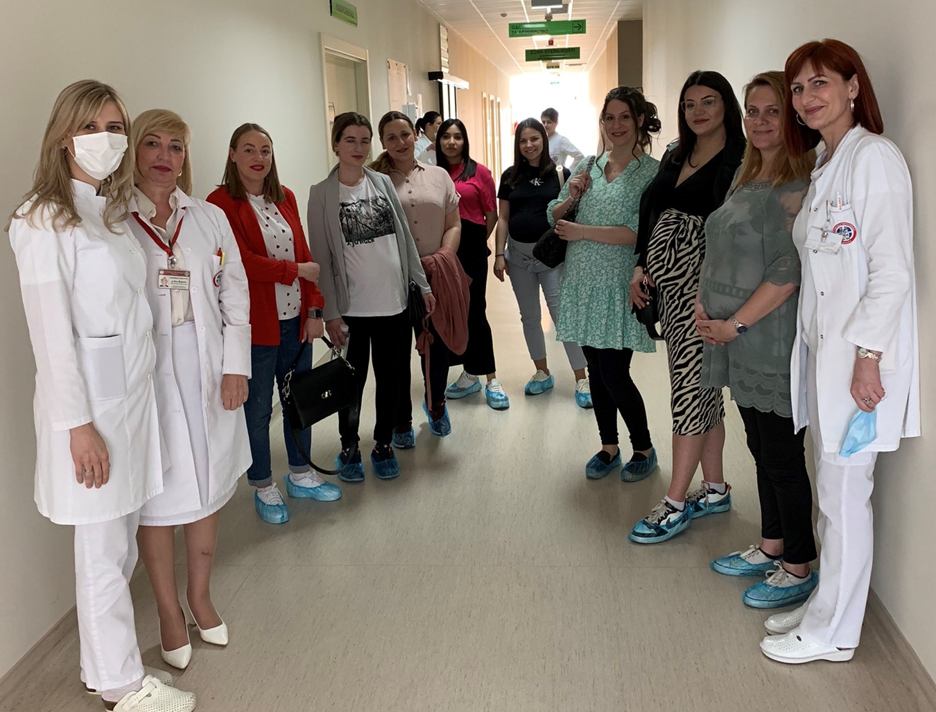 Bolnica Bijeljina: Obilježen Međunarodni dan babica i upriličen Dan otvorenih vrata za trudnice