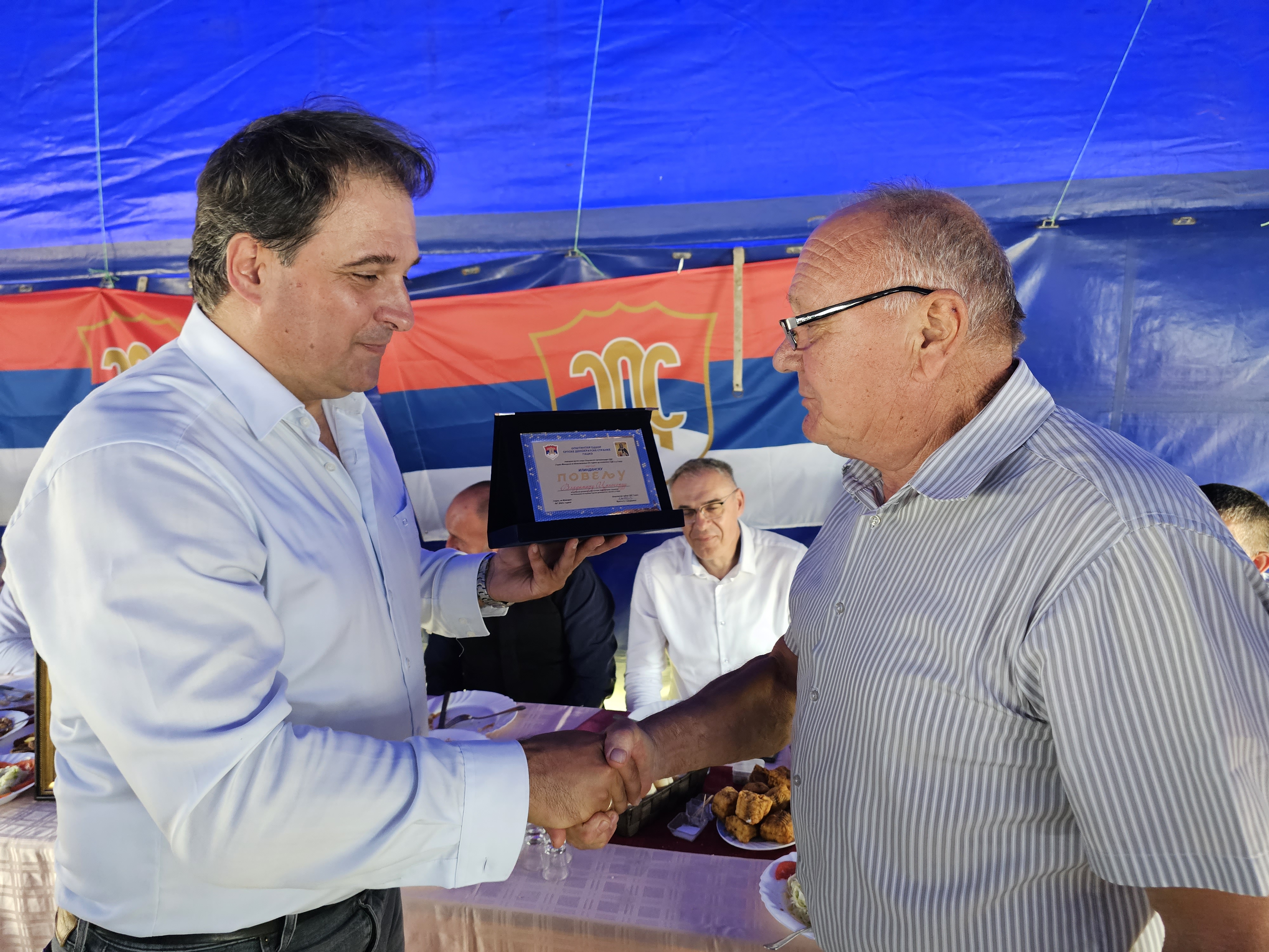 “Posvećeni rodu, vjeri i otadžbini” SDS Gacko proslavio krsnu slavu ...